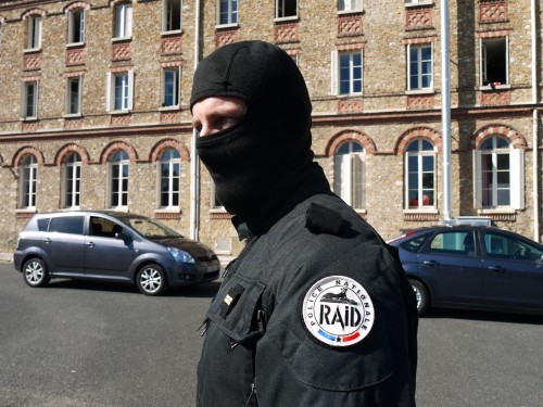 Le RAID s'organise pour lutter contre le temps et les terroristes ...