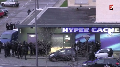 Les assauts du GIGN et du RAID en vidéos : Défense globale