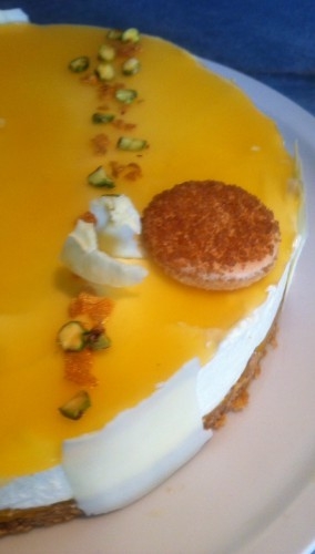 Entremets croustillant sablé, compotée de mangues & mousse fruits de la ...