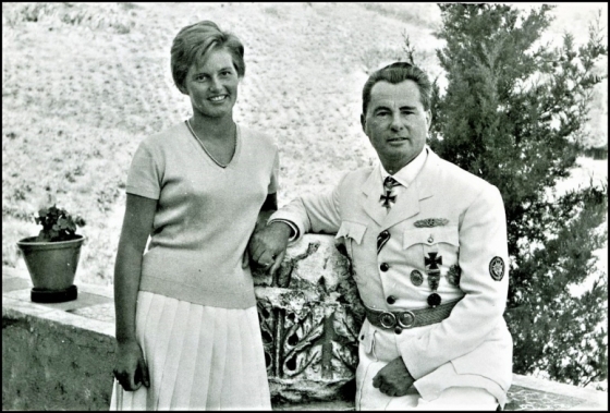 Les mémoires « effilochés » d’Anne Degrelle-Lemay - Dernier Carré "Léon ...