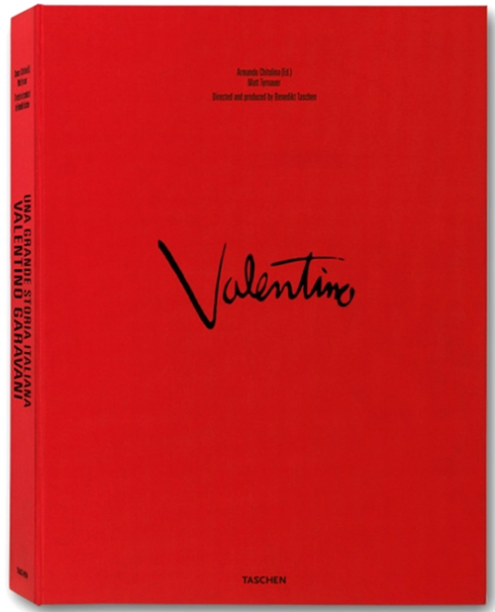 Le livre rouge de Valentino - Soblacktie - blog magazine tendances luxe ...